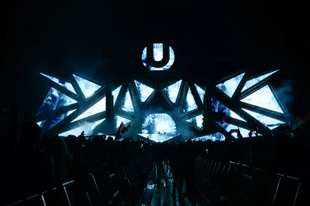 Photos: Ultra Music Festival 2024 Day Two in Miami With Hardwell and ...