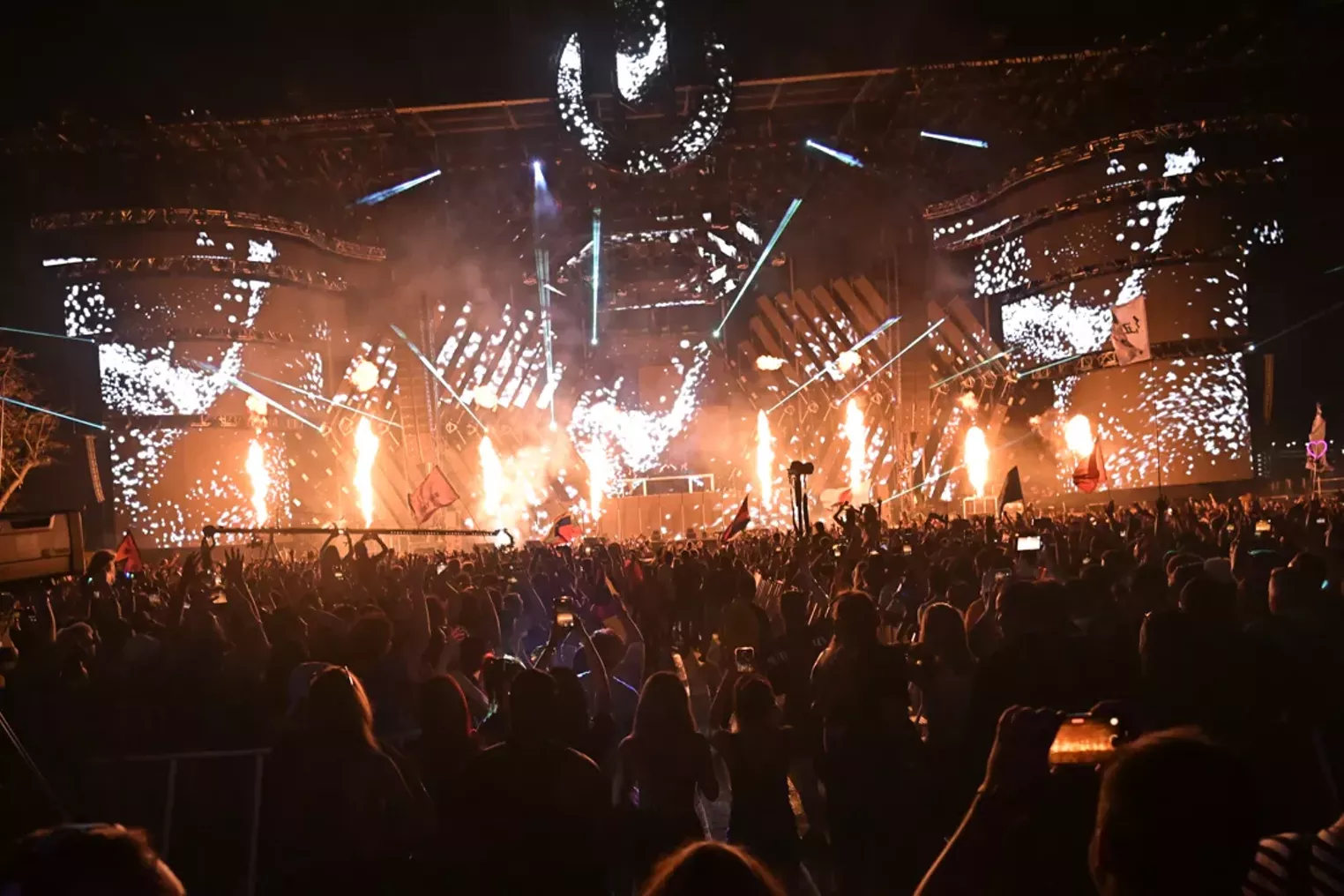 Photos: Ultra Music Festival 2023 Day One at Bayfront Park Miami March ...
